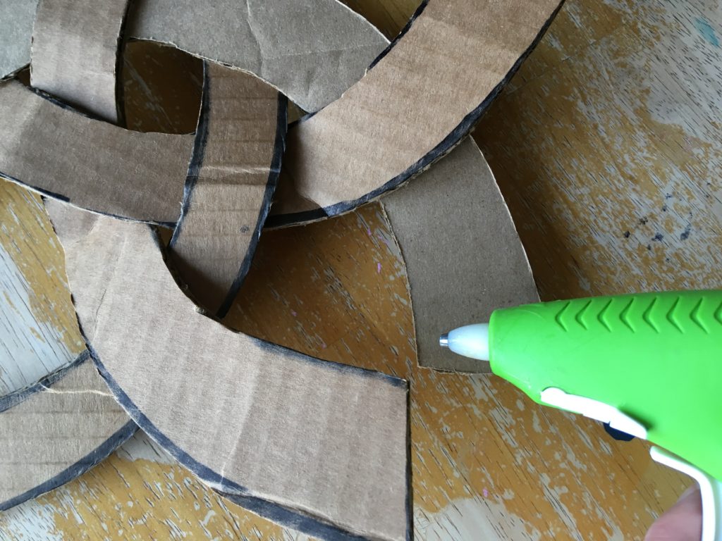 Think Green with this Celtic Art Project - Invent Your Story